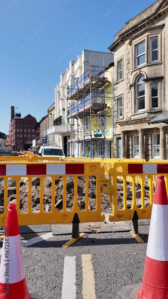 Devizes Wiltshire England UK. 26.08.2025. Video. Road works barrier ...