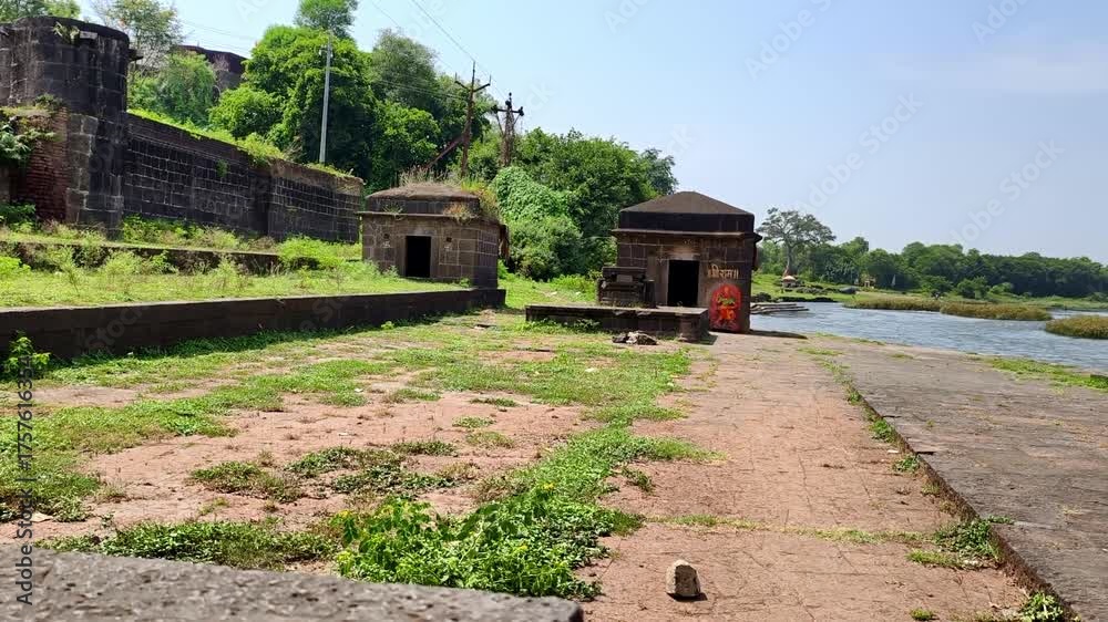 Vídeo do Stock: Limb Hatti Ghat is a place located on the Krishna River ...