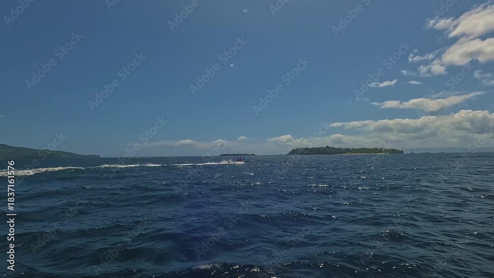 La Bahía de Samaná es una bahía ubicada en el nordeste de la República ...